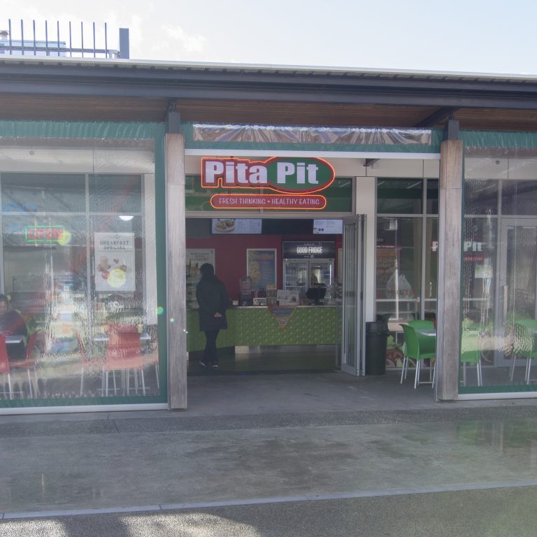 Pita Pit – Silverdale Centre